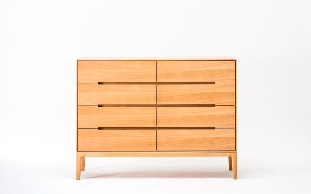 Horizontal composition cabinet | Time & Style