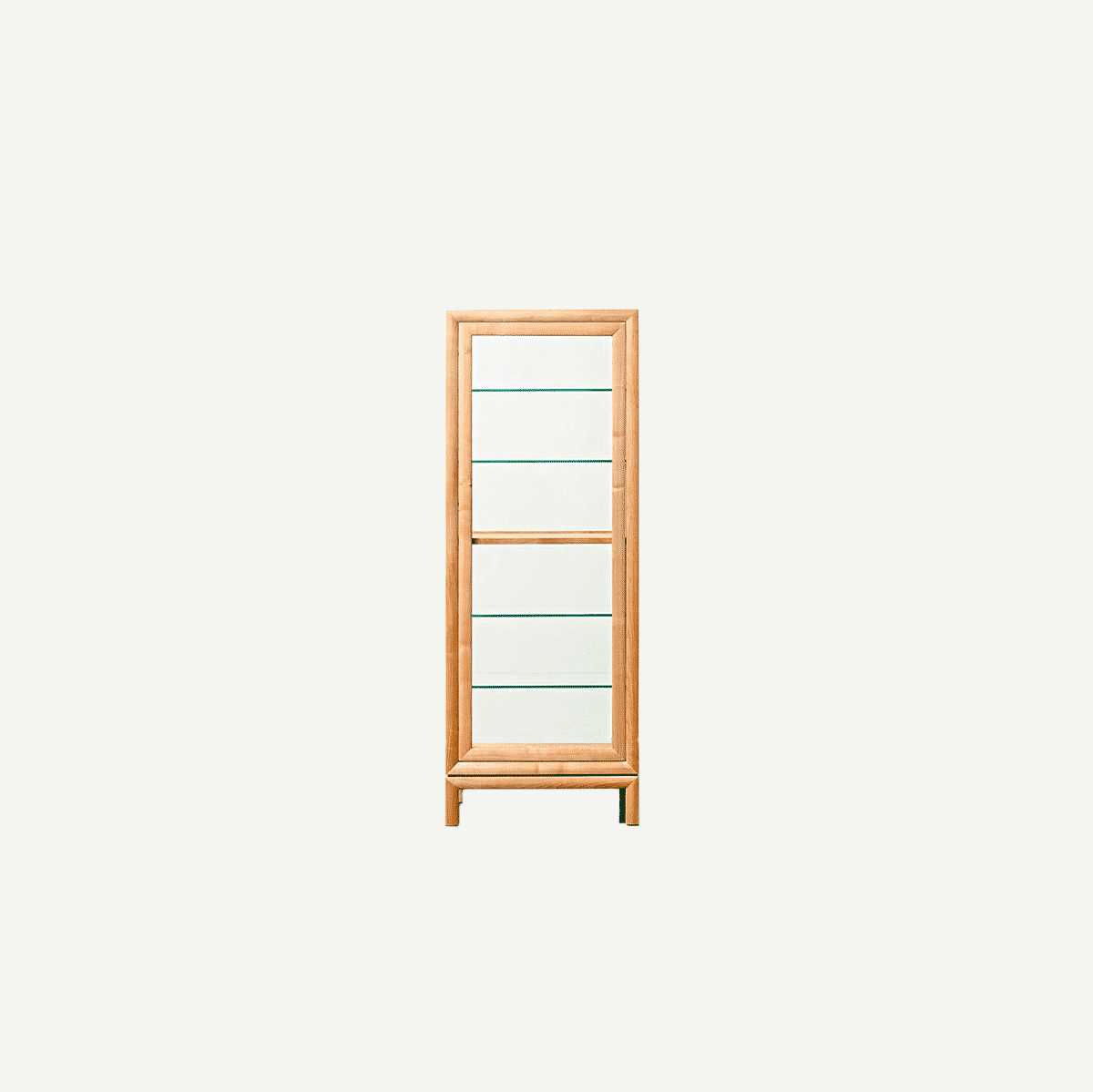 transparent cabinet for individual objects | Time & Style